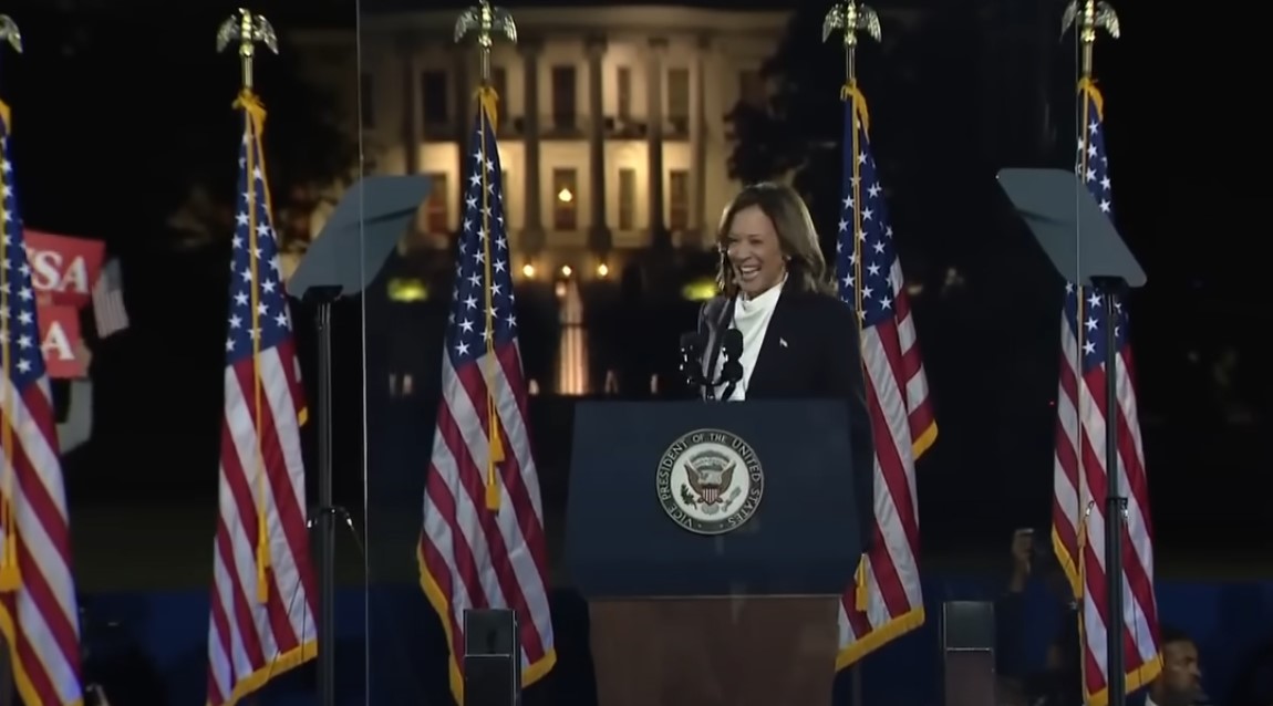 Kamala Harris's Closing Argument: A Call For Unity And Renewal [VIDEO ...